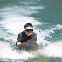 China OEM Customized Carbon Fiber Jetsurfs Cordless Electric Motorised Surfboards for Unisex for sale