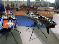 China Customized Black Carbon Fiber Fuel-Powered Surfboard The Perfect Choice for OEM Buyers for sale