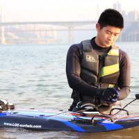 China Carbon Fibre Hydrofoil Electric Surfboard Engine Power Jet Surf Board for Ocean Waters for sale