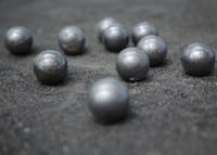 China 65 70 75 80mm High Manganese Forged Steel Grinding Media Cast Iron Balls For Ball Mill Machine for sale