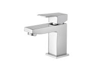 China Single Lever Brass Wall Mixer Tap Ceramic Valve Chrome Finish for sale