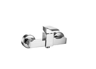 China Chrome Color Wall Bath Mixer Ceramic Valve Core Material durability T2044 for sale