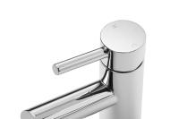 China Modern Brass Basin Mixer Faucet Chrome Finish For Basin QT8202W for sale