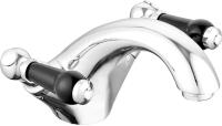 China Chrome Finish Brass Material Modern Style Basin Mixer Faucet T8032CW for sale