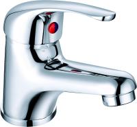 China Chrome Finish Basin Mixer Faucet With Modern Style For Bath T8022MW for sale