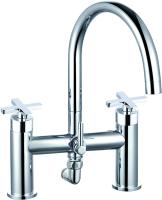 China Chrome Finish Bath Shower Mixer Faucet with Contemporary Style T8051B for sale