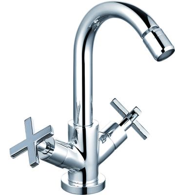China Chrome Finish Brass Material Basin Mixer Faucet For Bathroom T8053B for sale