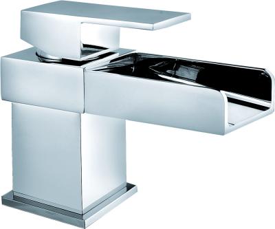 China Modern Brass Basin Mixer Faucet Perfect Fit For Modern Bathroom T8772W for sale