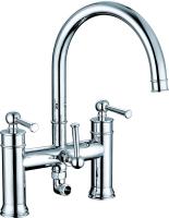China Chrome Finish Bath Shower Mixer with Ceramic Valve and 3-Year Warranty for 0.5-3.0 Bar Pressure for sale
