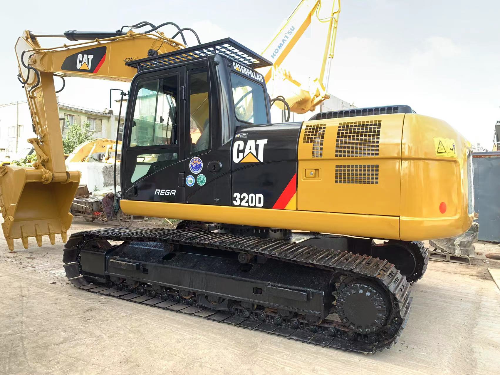 On October 9, 2023, Cat 320D was shipped to Italy