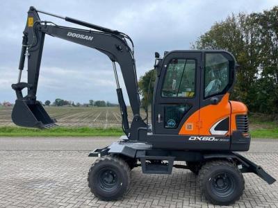 China Korea Used Doosan Excavator for sale Second Hand DX60W Jindongyu Machinery for sale