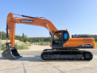 China Korea Used Doosan Excavator for sale Second Hand DX300LC Jindongyu Machinery for sale