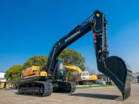 China Moving Type Korea Hyundai Excavator HX230 Jindongyu Machinery for sale