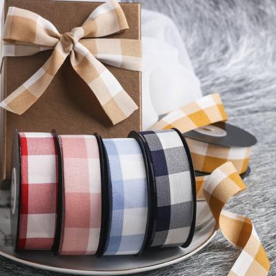 China Black White Checkered Wired Polyester Ribbon Roll 7mm-40mm Width 50 Yards Length for Gift Packaging for sale