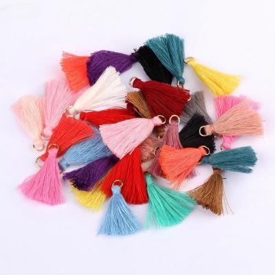 China 3cm Cotton Thread Tassels for Gift Packaging and Garment Decoration - Assorted Colors for sale