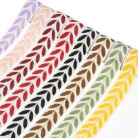 China 25mm*2y Jacquard Leaf Ribbon Eco Friendly Christmas Ribbon Wired for sale