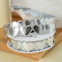 China 1.5cm*9m 2.5cm*9m Heart Shape Valentine's Day Polyester Gift Ribbon For Luxury Gift Packaging for sale