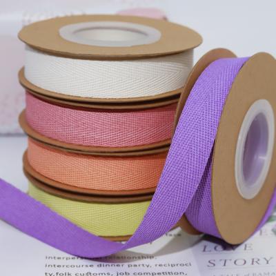 China 2cm FSC Certified Degradable Paper Ribbon - 25 Yard Rolls, 100% Biodegradable Eco Wrapping Material for sale