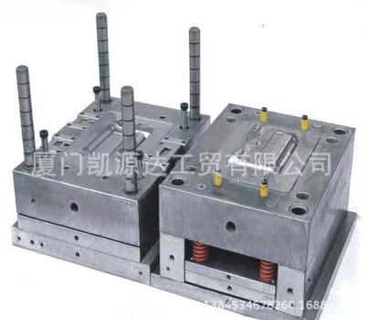 China OEM Polishing Surface Plastic Injection Mould 500000 Shots for sale