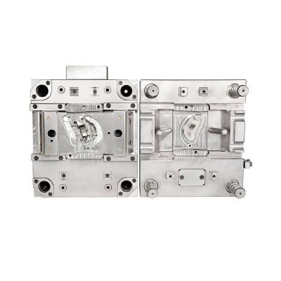 China Plastic Injection Mold Maker For Custom Mouse Plastic Housing Mould 3 Plate Injection Mold for sale