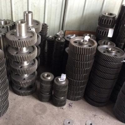 China OEM Helical Bevel Gear Iron Casting Parts For Mining Machinery for sale