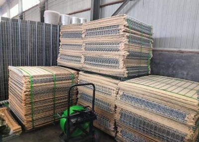 China Galvanized Military Barrier 4mm-5mm Wire Diameter with 300g/m² Geotextile Reinforcement for sale