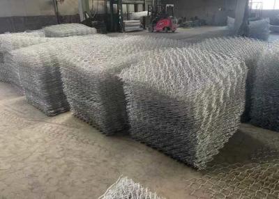 China Ecnomic High Strength Pvc Coated Gabion Box Retaining Wall 100x150mm for sale
