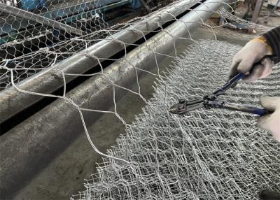 China Galvanized Gabion Wire Mesh 2.0mm-4.0mm Diameter 380-550N/mm2 Tensile for sale