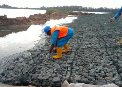 China Flood Control PVC Coated River Control Gabion Basket , Wire Basket Stone Wall for sale