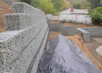 China Welded Gabion Baskets 3.0-6.0mm Wire Diameter for Retaining Walls and Slope Stabilization for sale