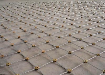 China Flexible Slope Protection Wire Mesh System with 250-2000 kJ Loading Capacity and 8-22mm Steel Ropes for Rockfall Control for sale