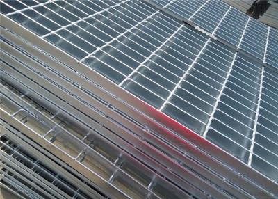 China Serrated Road Drainage Steel Grating 30-75mm Width Heavy Duty Galvanized for Industrial Flooring for sale