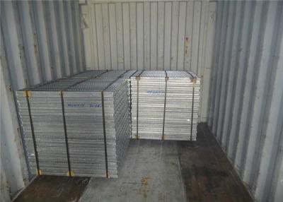 China 30x100mm Serrated Carbon Steel Bar Grating - 25-80mm Width Options with Hot Dip Galvanized Finish for sale