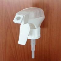 China Durable Trigger Sprayer Pump with Child Lock Safety Feature for Skincare Bottles and Household Cleaning Applications for sale