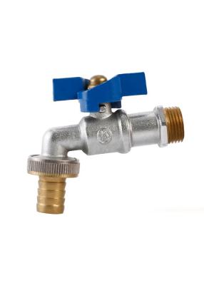 China Stable Garden Tap Brass Bibcock Valve Multifunctional Weatherproof for sale