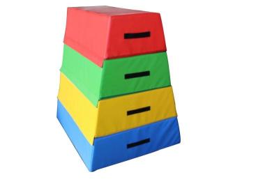 China Gymnastics  training  vaulting  horse  jump  loop fasteners  Trapezoid foam vaulting box for sale