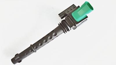 China Automotive Ignition Coil 12V Replacement for 46337742 55270217 68298269AA 0221504707 for sale