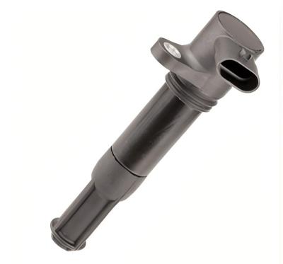 China Automotive Ignition Coil 12V Compatible with 46777288 55246099 UF700 for Engine Spark Delivery for sale