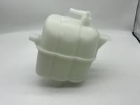 China Nissan Y62 Patrol 4.0 Replacement Coolant Reservoir Tank 21710 5ZP0A Durable Automotive Cooling System Component for sale