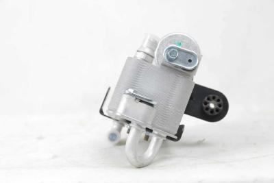 China BMW 64507950339 Condenser Replacement Part Compatible with 2018 G20 and X3 Models Ensuring Optimal Cooling for sale