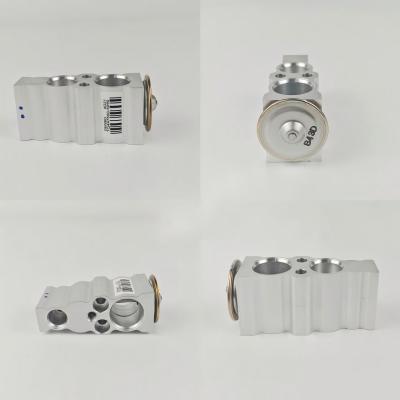 China Expansion valve suitable for Toyota and Lexus models Harrier Hybrid UX200 Crown Yaris Camry and RAV4 ensuring operation for sale