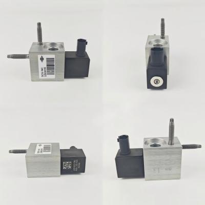 China Durable expansion valve compatible with Mercedes Benz 222035 S 400 D 4 MATIC 222169 S 500 4 MATIC and Maybach 223 223125 series for cooling for sale