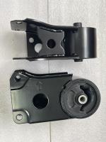 China Durable Nissan Rear Engine Mount Pad for Maxima A32 A33 U13 and Cefiro A32 A33 U13 with Multi Groove Rubber Damping and Steel Bracket  OE 11320-40U01 for sale