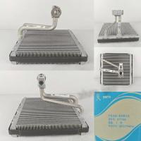 China SMTS Car Air Conditioner Evaporator Assembly DT777001 Evaporator Core OE Part for sale