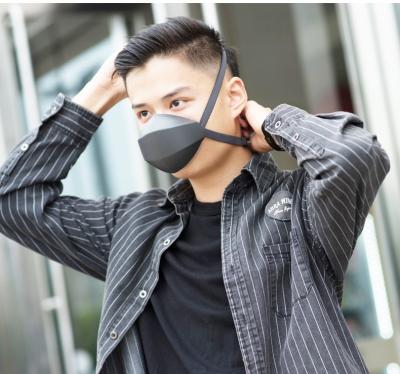 China Anti Pollution Smog 4Ply Wearable Air Purifier Electric Mask for sale