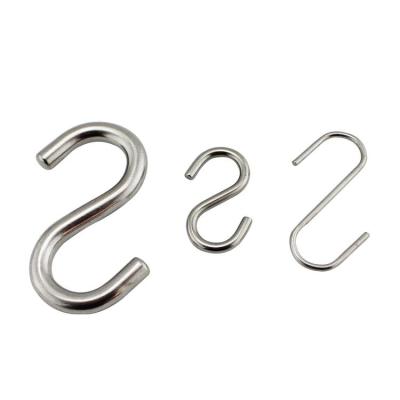 China S Metal Hanger 316 Stainless Steel S Hook for Hanging Supplies Efficiently for sale