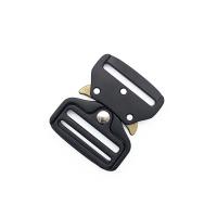 China High Quality Metal Quick Release Buckle Carabiner  Custom Fashion Buckle Belt Carabiner for sale
