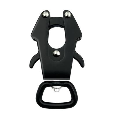 China Quick Release Dog Chain Buckle Frog Cable Leash Buckle Swivel Clip Heavy Duty Dog Leash Clasp 360 Degree Hook for Pet Collar for sale