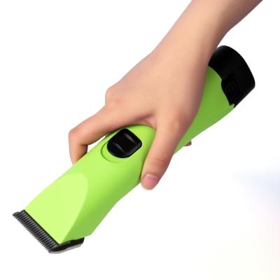 China Low Noise Cordless Dog Hair Clippers 240V Eco Environmentally Long Lasting Customizable for sale