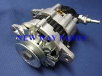 China Mitsubishi Fuso Canter Alternator ME017562 A2T72383 4D30 4D32 4D31 24V Engine Parts for sale